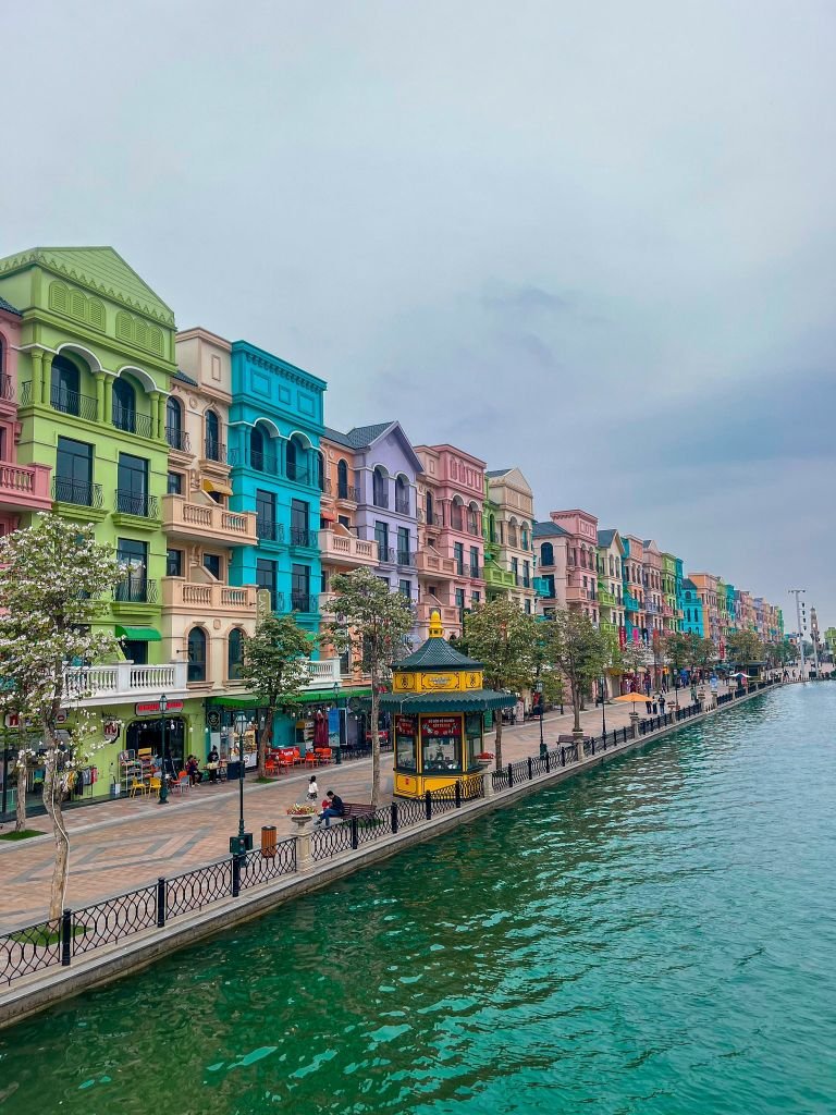 Mega Grand World Hanoi 1-Day Travel Guide: What to See, Do, and How to Go - Jam and Gelo Travels